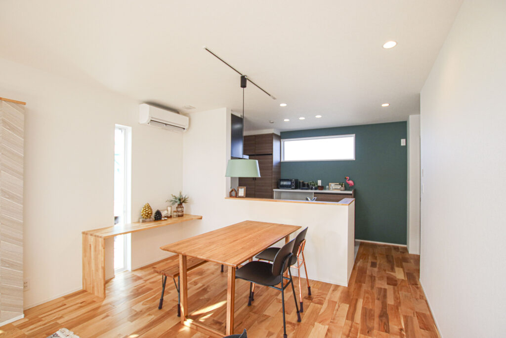 緑彩の家 | 新築 | 有限会社 折笠工務店